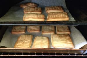 Hardtack: What it is and How to Make It - Best Survival